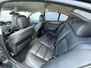 Melns BMW 525 2010 Rīga, ar dzinēja tilpumu 3.00 L un nobraukumu 380 tūkst. km par 8500 €, foto 6 vietnē AUTOMOTO.COM.LV
