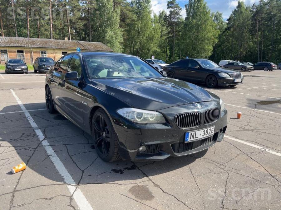 Melns BMW 525 2010 Rīga, ar dzinēja tilpumu 3.00 L un nobraukumu 295 tūkst. km par 10000 €, foto 1 vietnē AUTOMOTO.COM.LV