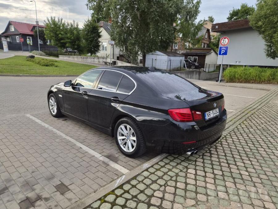 Melns BMW 525 2010 Rēzekne, ar dzinēja tilpumu 3.00 L un nobraukumu 468 tūkst. km par 6750 €, foto 4 vietnē AUTOMOTO.COM.LV