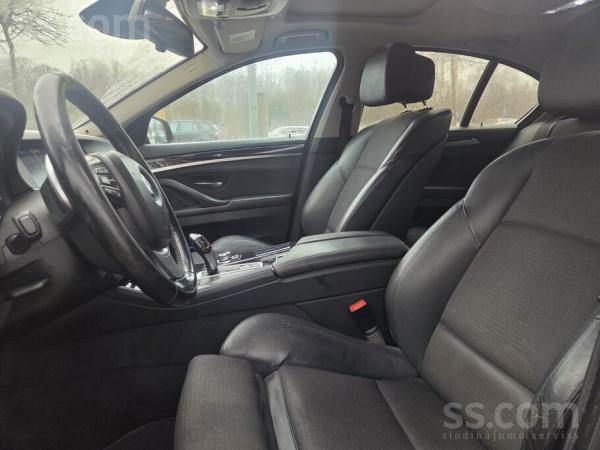 Melns BMW 525 2010 Rīga, ar dzinēja tilpumu 3.00 L un nobraukumu 270 tūkst. km par 10500 €, foto 8 vietnē AUTOMOTO.COM.LV