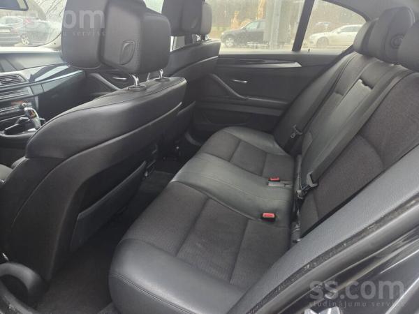 Melns BMW 525 2010 Rīga, ar dzinēja tilpumu 3.00 L un nobraukumu 270 tūkst. km par 10500 €, foto 9 vietnē AUTOMOTO.COM.LV