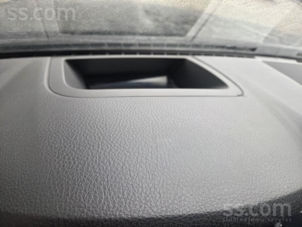 Melns BMW 525 2010 Rīga, ar dzinēja tilpumu 3.00 L un nobraukumu 270 tūkst. km par 10500 €, foto 10 vietnē AUTOMOTO.COM.LV
