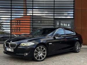 Black BMW 525 2010 in Klaipeda, with an engine capacity of 2.99 L and mileage of 400 thousand km for 5950 €, photo  on AUTOMOTO.COM.LV