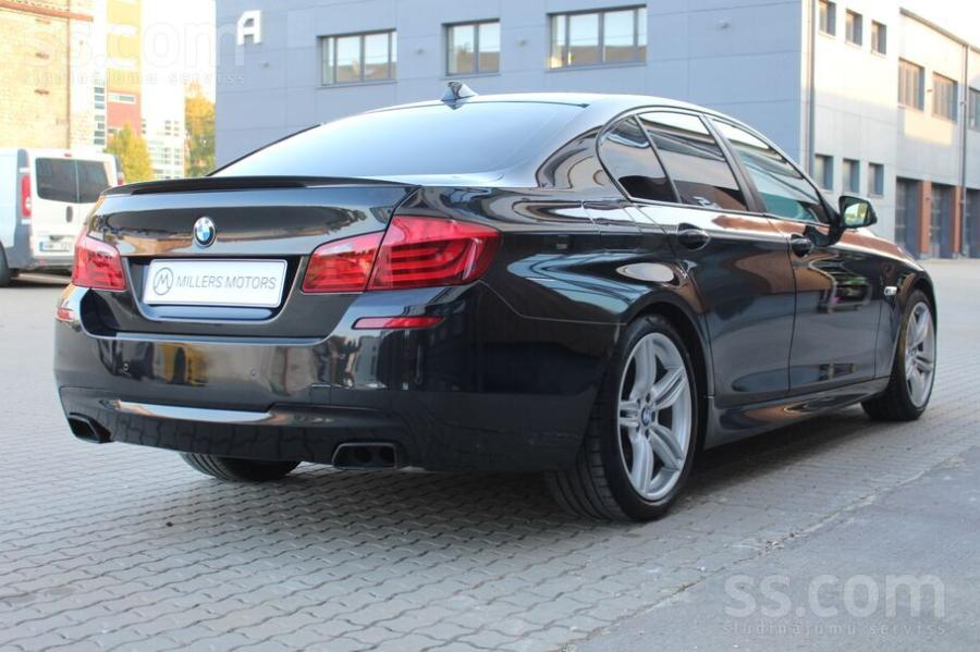 Black BMW 525 2010 in Riga, with an engine capacity of 3.00 L and mileage of 255 thousand km for 8950 €, photo 6 on AUTOMOTO.COM.LV