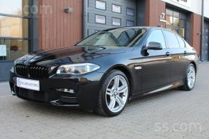 Black BMW 525 2010 in Riga, with an engine capacity of 3.00 L and mileage of 255 thousand km for 8950 €, photo 9 on AUTOMOTO.COM.LV
