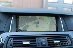 Black BMW 525 2010 in Riga, with an engine capacity of 3.00 L and mileage of 255 thousand km for 8950 €, photo 25 on AUTOMOTO.COM.LV