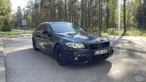 Melns BMW 525 2010 Druskininkai, ar dzinēja tilpumu 3.00 L un nobraukumu 295 tūkst. km par 9700 €, foto 5 vietnē AUTOMOTO.COM.LV