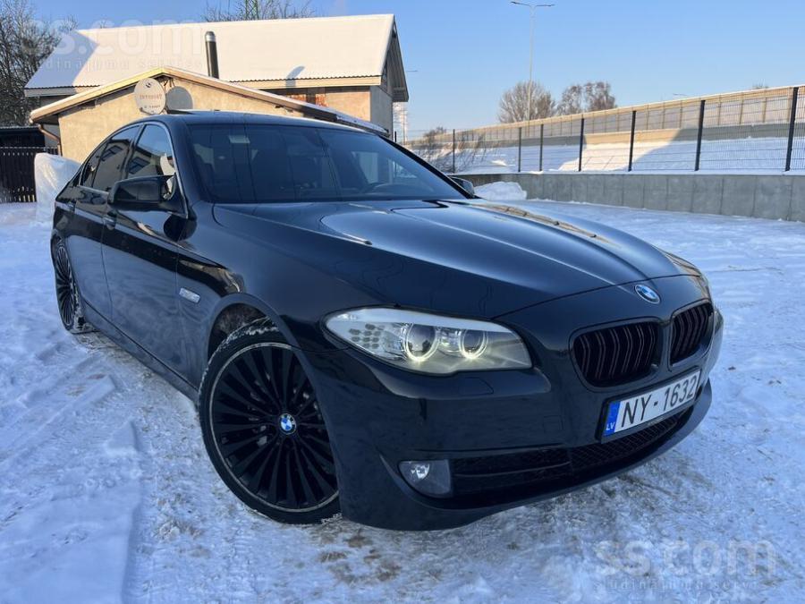 Melns BMW 525 2011 Rīga, ar dzinēja tilpumu 3.00 L un nobraukumu 0 tūkst. km par 9490 €, foto 2 vietnē AUTOMOTO.COM.LV