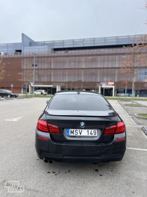 Black BMW 525 2011 in Klaipeda, with an engine capacity of 3.00 L and mileage of 333 thousand km for 8800 €, photo 5 on AUTOMOTO.COM.LV