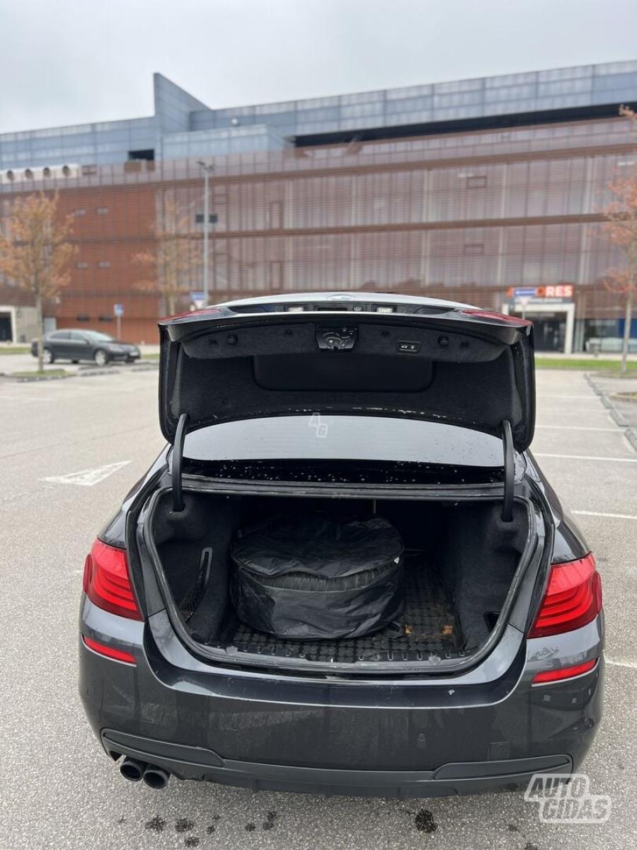 Black BMW 525 2011 in Klaipeda, with an engine capacity of 3.00 L and mileage of 333 thousand km for 8800 €, photo 7 on AUTOMOTO.COM.LV