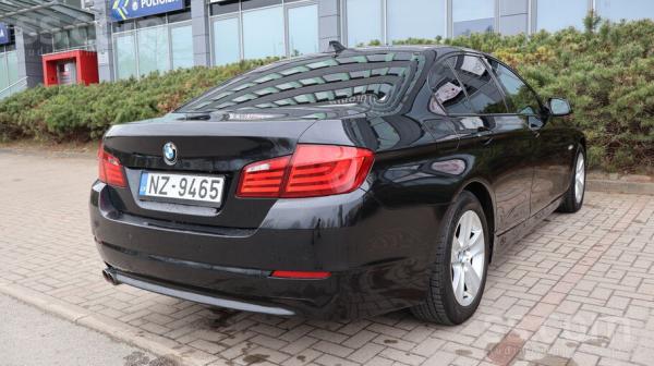 Black BMW 525 2011 in Riga, with an engine capacity of 3.00 L and mileage of 0 thousand km for 6990 €, photo 5 on AUTOMOTO.COM.LV