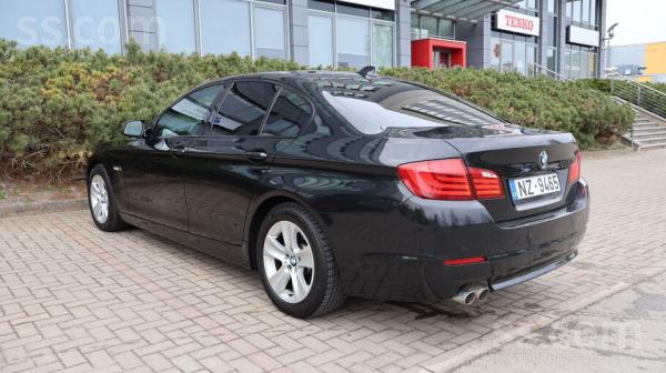 Black BMW 525 2011 in Riga, with an engine capacity of 3.00 L and mileage of 0 thousand km for 6990 €, photo 7 on AUTOMOTO.COM.LV