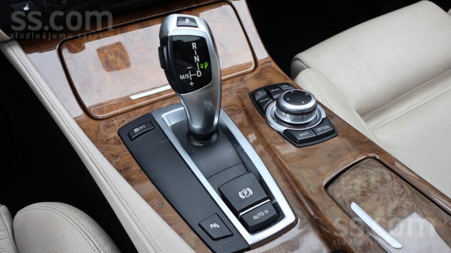 Melns BMW 525 2011 Rīga, ar dzinēja tilpumu 3.00 L un nobraukumu 0 tūkst. km par 6990 €, foto 27 vietnē AUTOMOTO.COM.LV