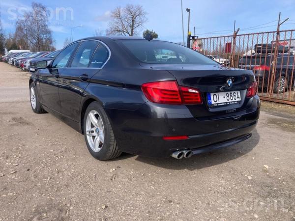 Black BMW 525 2011 in Riga, with an engine capacity of 3.00 L and mileage of 235 thousand km for 8800 €, photo 4 on AUTOMOTO.COM.LV