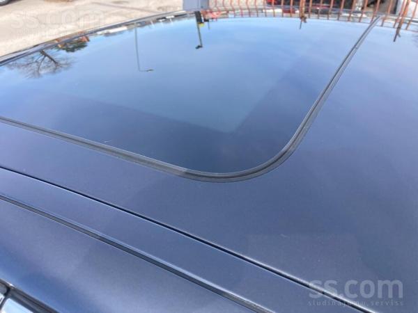 Black BMW 525 2011 in Riga, with an engine capacity of 3.00 L and mileage of 235 thousand km for 8800 €, photo 7 on AUTOMOTO.COM.LV