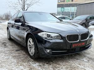Melns BMW 525 2011 Rīga, ar dzinēja tilpumu 3.00 L un nobraukumu 260 tūkst. km par 8700 €, foto 12 vietnē AUTOMOTO.COM.LV