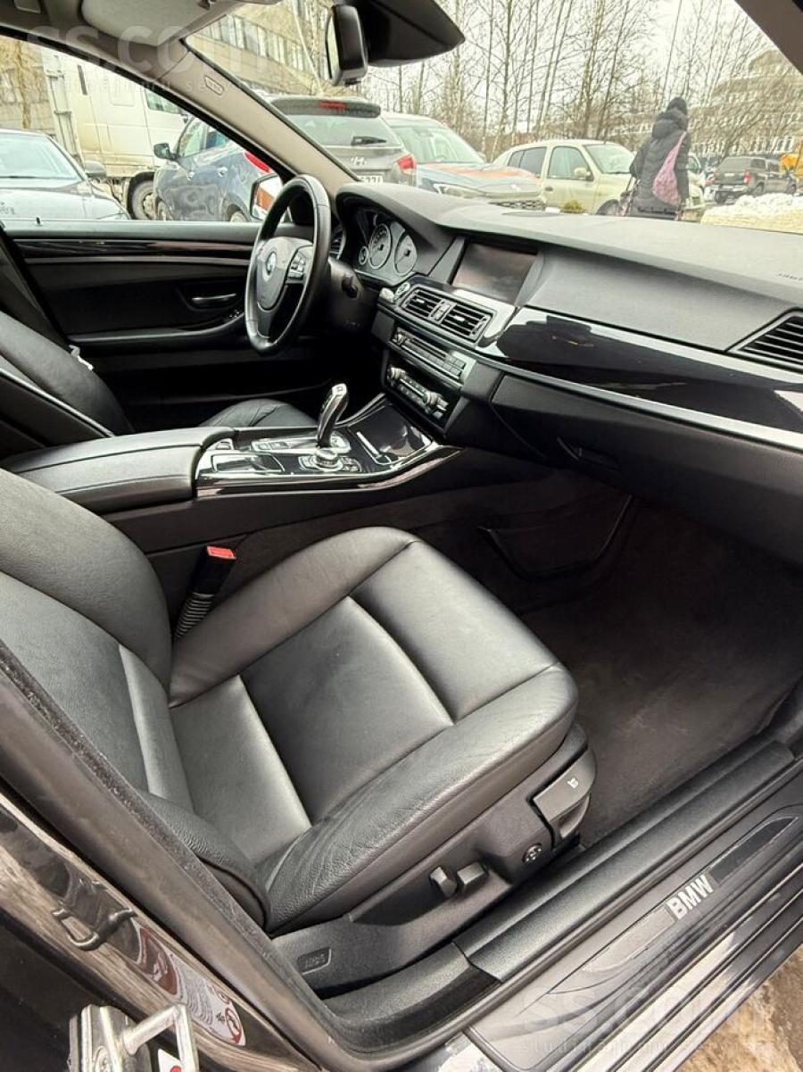 Melns BMW 525 2011 Rīga, ar dzinēja tilpumu 3.00 L un nobraukumu 260 tūkst. km par 8700 €, foto 17 vietnē AUTOMOTO.COM.LV