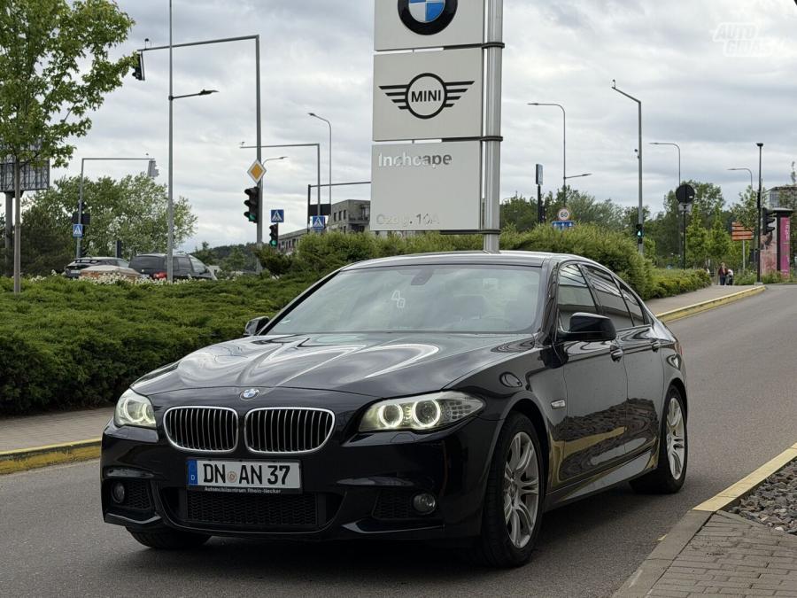 Melns BMW 525 2011 Viļņa, ar dzinēja tilpumu 3.00 L un nobraukumu 314 tūkst. km par 9900 €, foto 6 vietnē AUTOMOTO.COM.LV