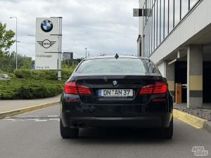 Melns BMW 525 2011 Viļņa, ar dzinēja tilpumu 3.00 L un nobraukumu 314 tūkst. km par 9900 €, foto 9 vietnē AUTOMOTO.COM.LV