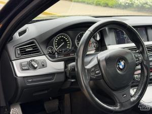 Melns BMW 525 2011 Viļņa, ar dzinēja tilpumu 3.00 L un nobraukumu 314 tūkst. km par 9900 €, foto 14 vietnē AUTOMOTO.COM.LV
