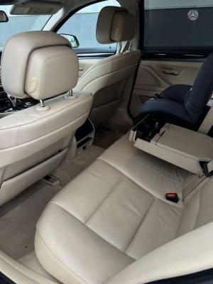 Melns BMW 525 2011 Viļņa, ar dzinēja tilpumu 2.99 L un nobraukumu 511 tūkst. km par 6400 €, foto 10 vietnē AUTOMOTO.COM.LV