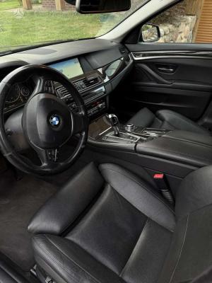 Black BMW 525 2011 in Kaunas, with an engine capacity of 2.99 L and mileage of 332 thousand km for 9500 €, photo 7 on AUTOMOTO.COM.LV