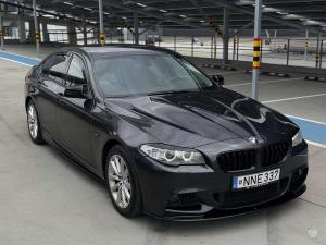 Black BMW 525 2011 in Vilnius, with an engine capacity of 2.99 L and mileage of 350 thousand km for 9999 €, photo 6 on AUTOMOTO.COM.LV