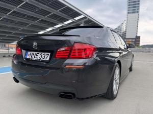 Black BMW 525 2011 in Vilnius, with an engine capacity of 2.99 L and mileage of 350 thousand km for 9999 €, photo 23 on AUTOMOTO.COM.LV