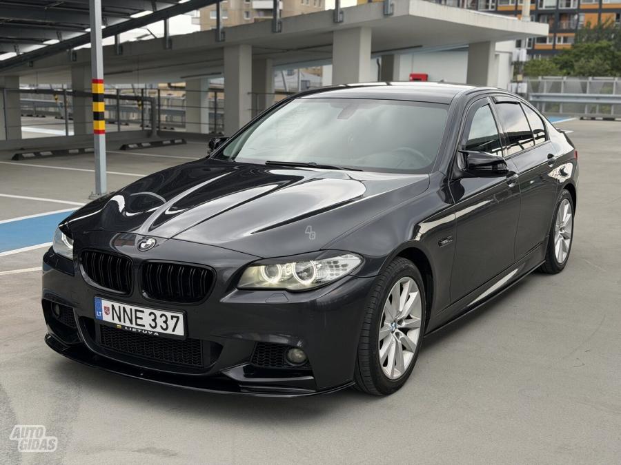 Черный БМВ 525 2011 в Вильнюс, объемом двигателя 3.00 л и пробегом 350 тыс. км за 9200 €, фото 4 на AUTOMOTO.COM.LV