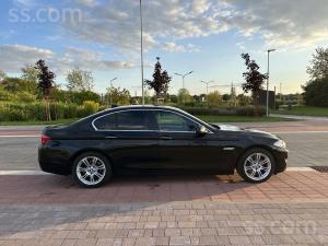 Melns BMW 525 2011 Rīga, ar dzinēja tilpumu 2.00 L un nobraukumu 221 tūkst. km par 11000 €, foto 3 vietnē AUTOMOTO.COM.LV