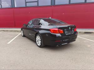 Melns BMW 525 2011 Kauņa, ar dzinēja tilpumu 3.00 L un nobraukumu 297 tūkst. km par 7950 €, foto 4 vietnē AUTOMOTO.COM.LV