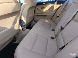 Melns BMW 525 2011 Kauņa, ar dzinēja tilpumu 3.00 L un nobraukumu 297 tūkst. km par 7950 €, foto 7 vietnē AUTOMOTO.COM.LV