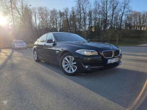 Black BMW 525 2012 in Siauliai, with an engine capacity of 2.00 L and mileage of 266 thousand km for 11700 €, photo 3 on AUTOMOTO.COM.LV