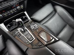 Черный БМВ 525 2012 в Цесис, объемом двигателя 2.00 л и пробегом 290 тыс. км за 9550 €, фото 14 на AUTOMOTO.COM.LV