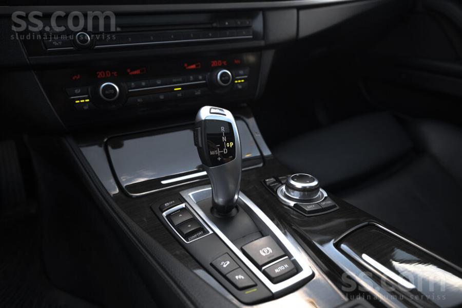 Melns BMW 525 2012 Jelgava, ar dzinēja tilpumu 2.00 L un nobraukumu 166 tūkst. km par 11490 €, foto 17 vietnē AUTOMOTO.COM.LV