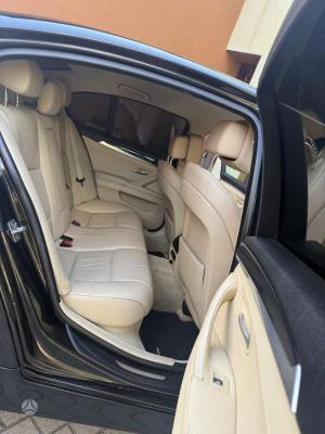 Melns BMW 525 2012 Viļņa, ar dzinēja tilpumu 2.00 L un nobraukumu 218 tūkst. km par 8500 €, foto 13 vietnē AUTOMOTO.COM.LV