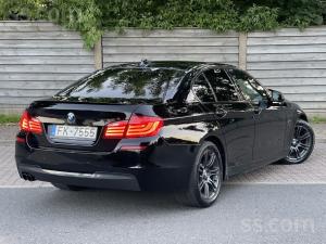 Melns BMW 525 2013 Jelgava, ar dzinēja tilpumu 2.00 L un nobraukumu 0 tūkst. km par 11500 €, foto 5 vietnē AUTOMOTO.COM.LV