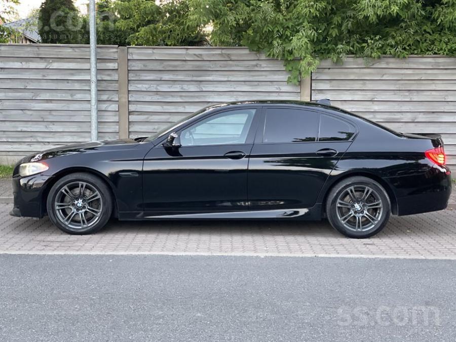 Melns BMW 525 2013 Jelgava, ar dzinēja tilpumu 2.00 L un nobraukumu 0 tūkst. km par 11500 €, foto 8 vietnē AUTOMOTO.COM.LV