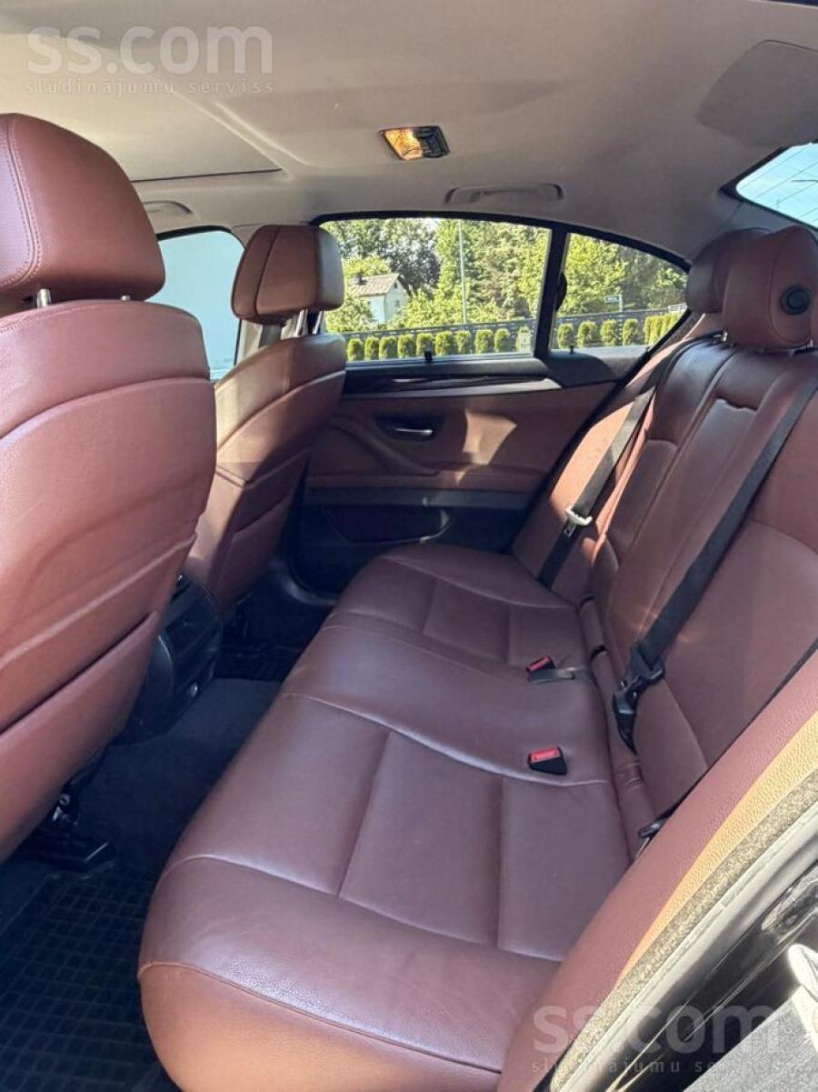 Melns BMW 525 2013 Rīga, ar dzinēja tilpumu 2.00 L un nobraukumu 194 tūkst. km par 9200 €, foto 9 vietnē AUTOMOTO.COM.LV