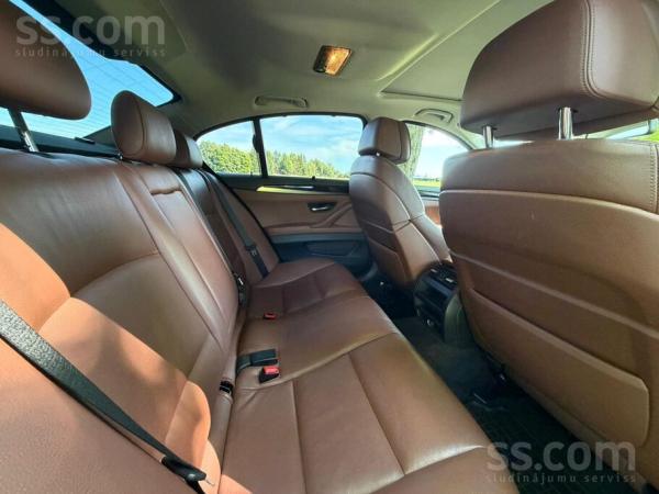 Black BMW 525 2013 in Riga, with an engine capacity of 2.00 L and mileage of 194 thousand km for 9200 €, photo 9 on AUTOMOTO.COM.LV
