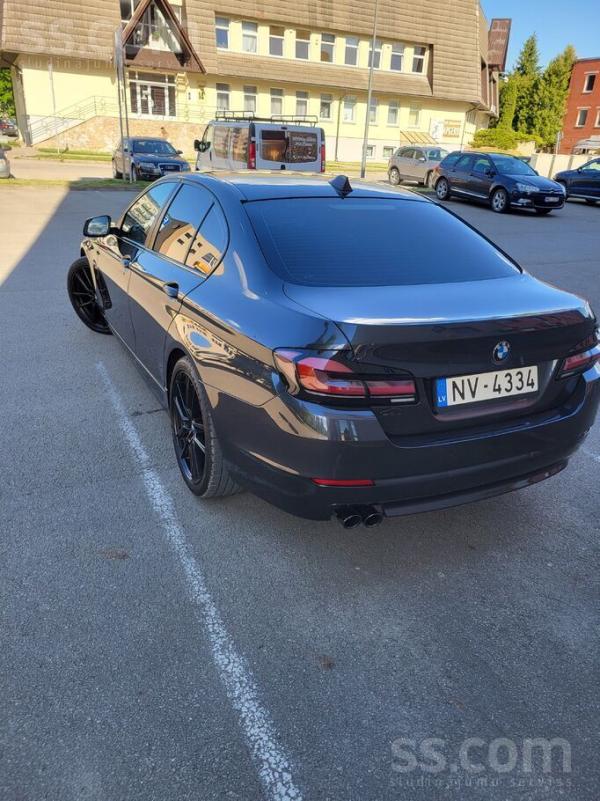 Black BMW 525 2013 in Bauska, with an engine capacity of 2.00 L and mileage of 339 thousand km for 8500 €, photo 1 on AUTOMOTO.COM.LV