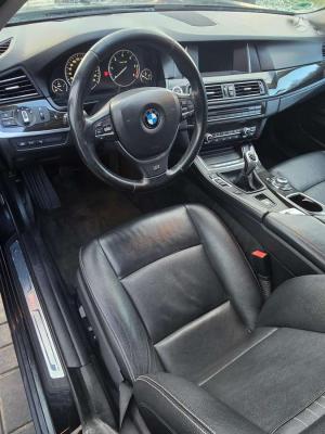 Black BMW 525 2014 in Vilnius, with an engine capacity of 2.00 L and mileage of 270 thousand km for 8500 €, photo 14 on AUTOMOTO.COM.LV