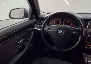 Melns BMW 525 2014 Marijampole, ar dzinēja tilpumu 2.00 L un nobraukumu 170 tūkst. km par 11750 €, foto 11 vietnē AUTOMOTO.COM.LV