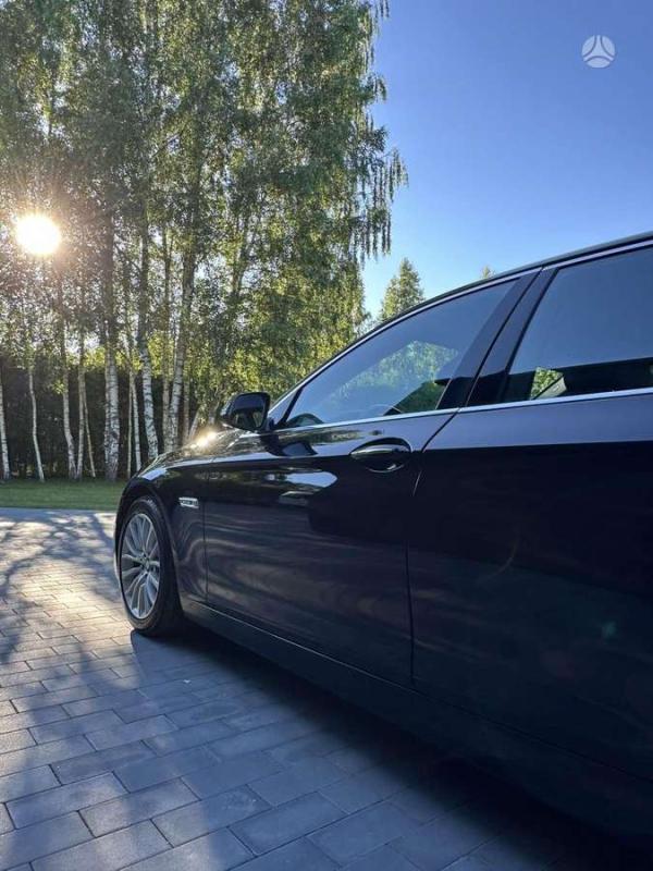 Melns BMW 525 2014 Kazlų Rūda, ar dzinēja tilpumu 2.00 L un nobraukumu 379 tūkst. km par 9999 €, foto 4 vietnē AUTOMOTO.COM.LV