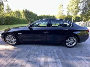Black BMW 525 2014 in Kazlu Ruda, with an engine capacity of 2.00 L and mileage of 379 thousand km for 9999 €, photo 8 on AUTOMOTO.COM.LV
