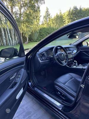 Black BMW 525 2014 in Kazlu Ruda, with an engine capacity of 2.00 L and mileage of 379 thousand km for 9999 €, photo 11 on AUTOMOTO.COM.LV