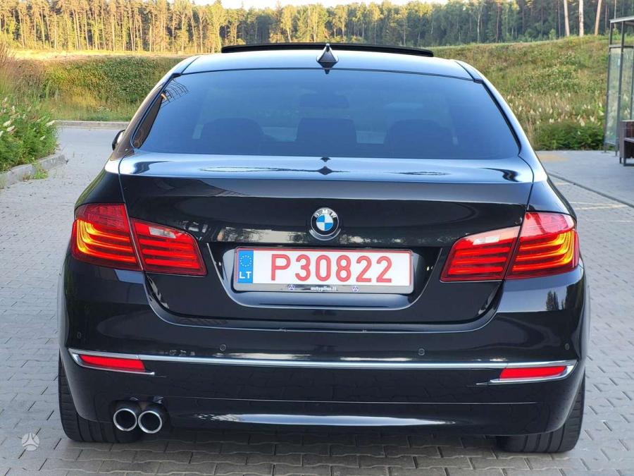 Black BMW 525 2014 in Vilnius, with an engine capacity of 2.00 L and mileage of 340 thousand km for 11950 €, photo 13 on AUTOMOTO.COM.LV