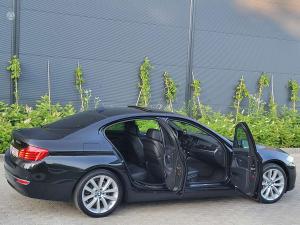 Black BMW 525 2014 in Vilnius, with an engine capacity of 2.00 L and mileage of 340 thousand km for 11950 €, photo 17 on AUTOMOTO.COM.LV