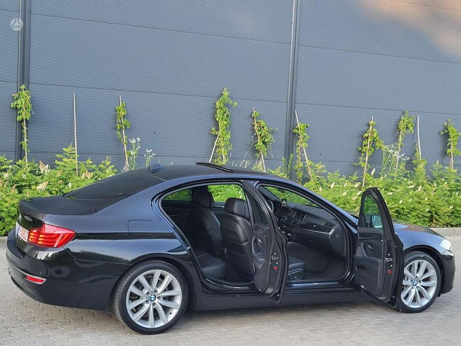Black BMW 525 2014 in Vilnius, with an engine capacity of 2.00 L and mileage of 340 thousand km for 11950 €, photo 17 on AUTOMOTO.COM.LV