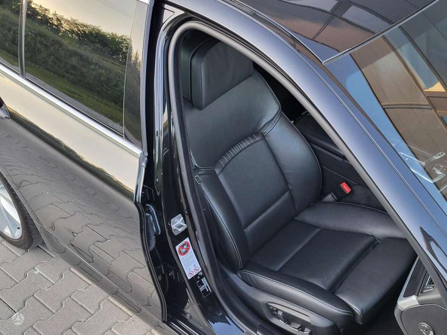 Black BMW 525 2014 in Vilnius, with an engine capacity of 2.00 L and mileage of 340 thousand km for 11950 €, photo 20 on AUTOMOTO.COM.LV